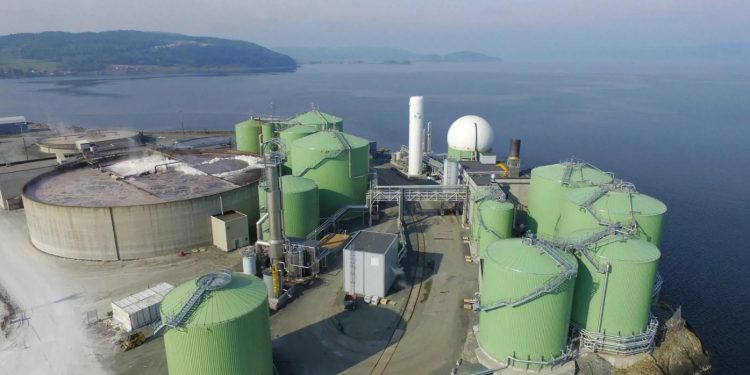 La planta de licuefacción de biometano más grande del mundo suministra el primer Bio-LNG - H2 ...